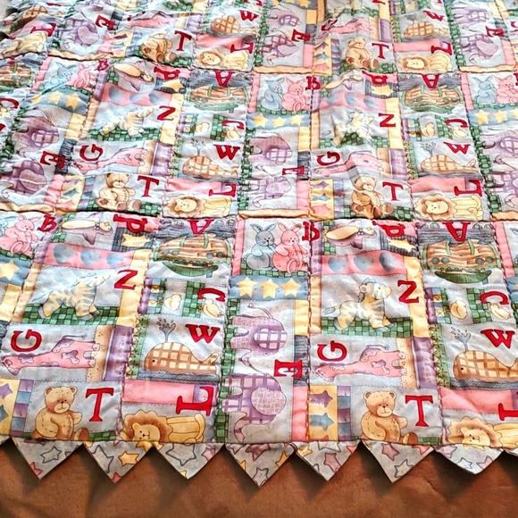 Hand Crafted | Bedding | 6x48 970s Handmade Abc Animal Quilt Wpoints ...